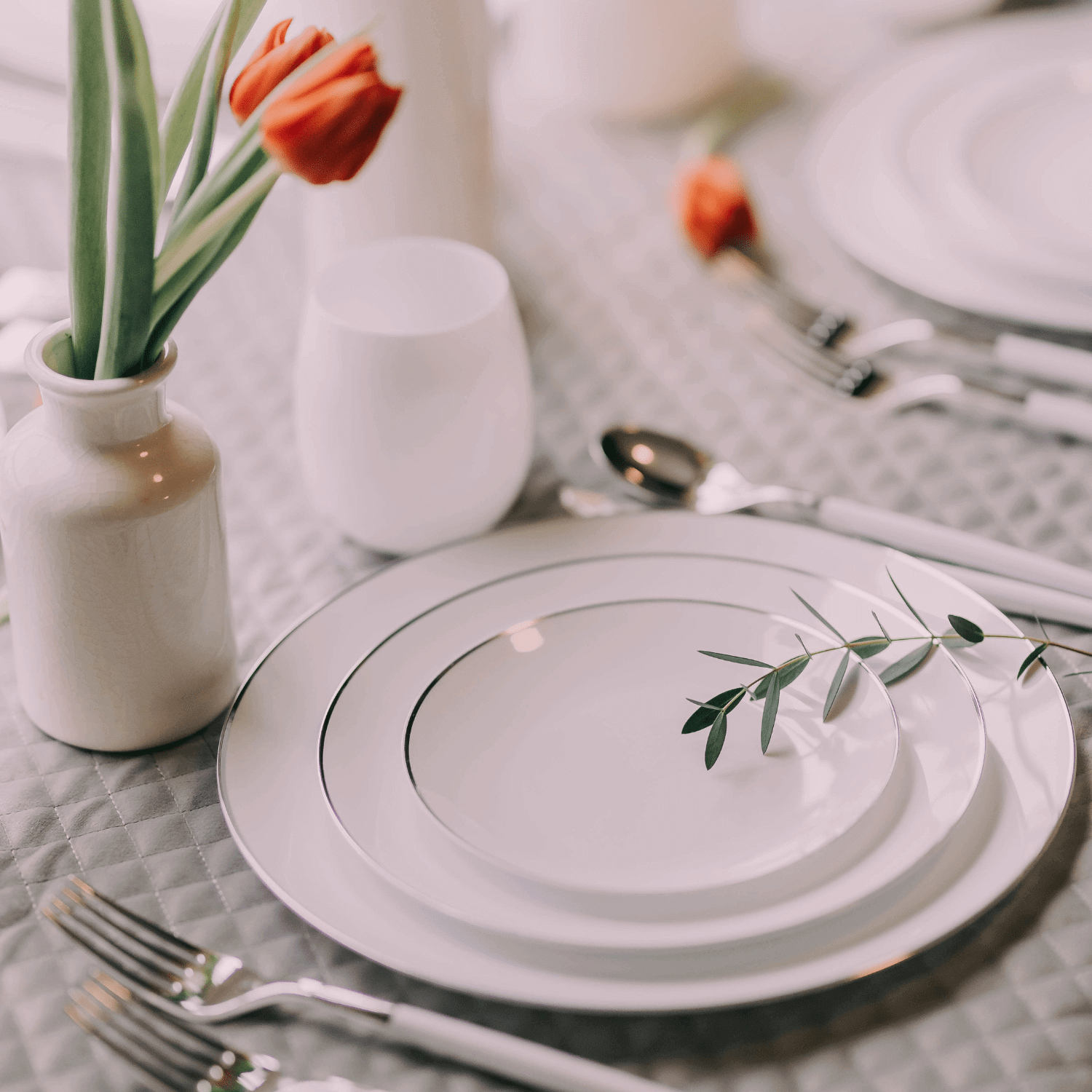 Elegant 8" Classic Silver Design Plates - 10 Ct.